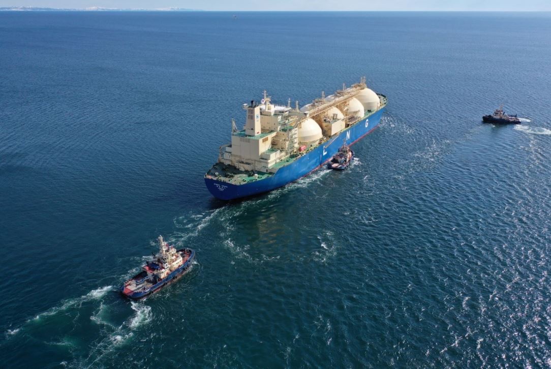 Russia’s Sakhalin terminal loads milestone LNG cargo - LNG Prime