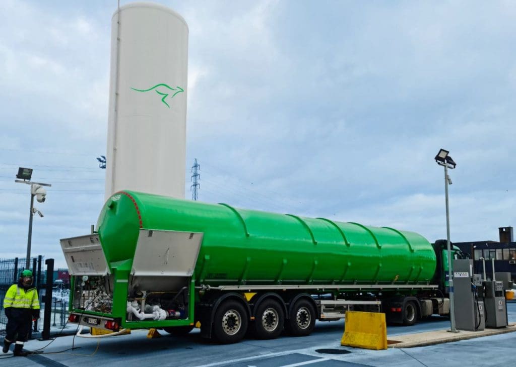 Jost expands LNG trucking business - LNG Prime