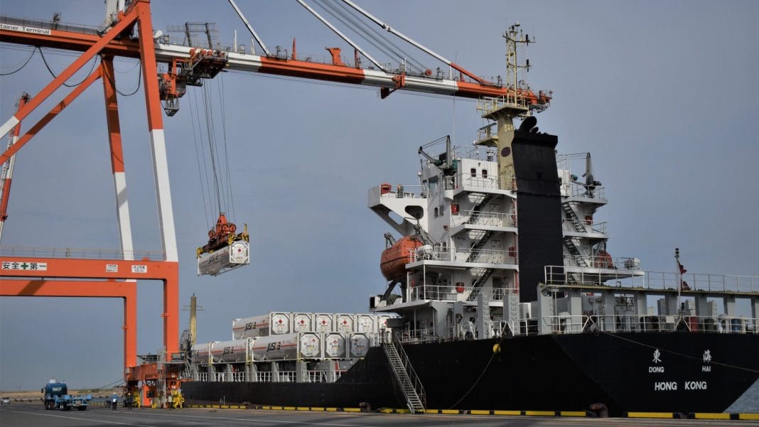 Japan's Saibu Gas shipping LNG in ISO containers to China's Jusda - LNG ...