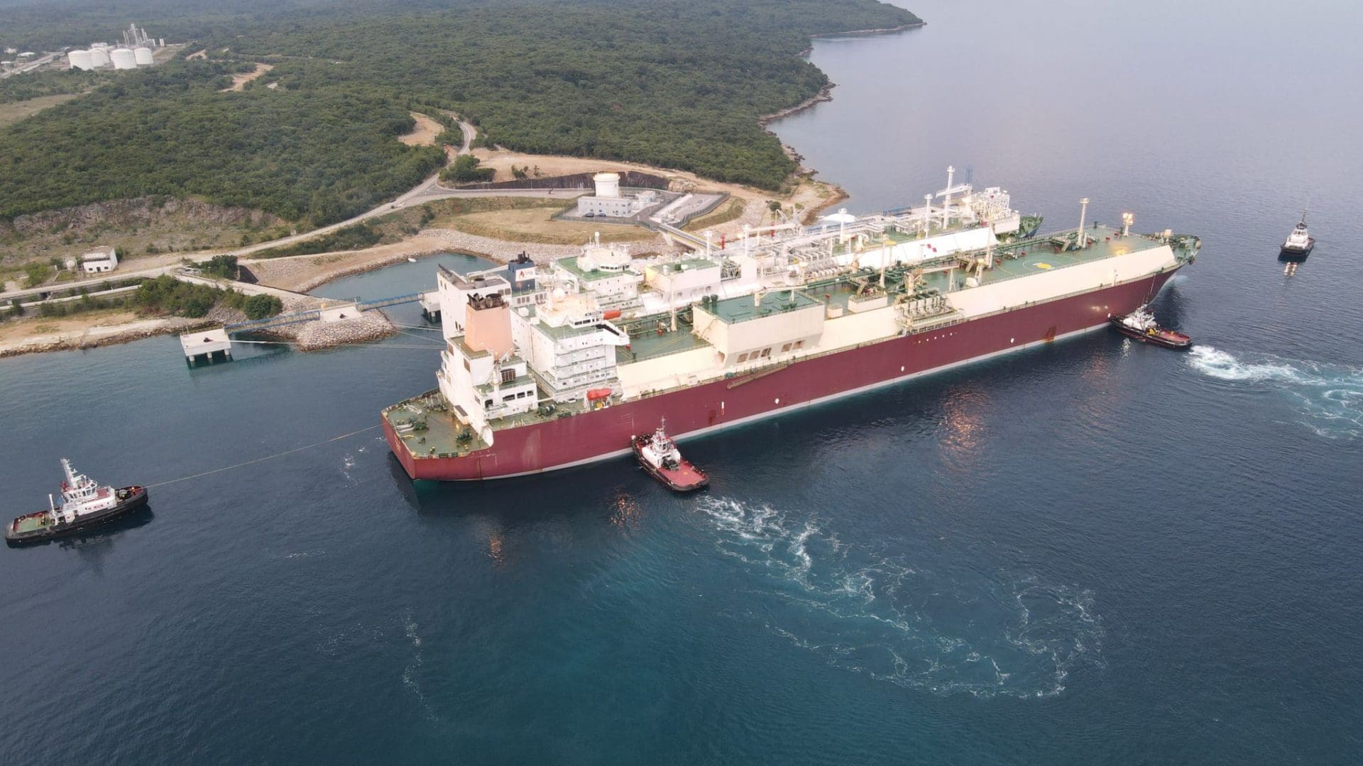 First Q-Max vessel docks at Croatian FSRU - LNG Prime
