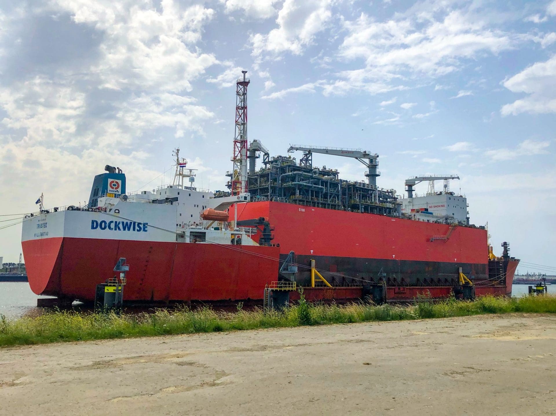 Exmar’s small FSRU arrives in the Netherlands - LNG Prime