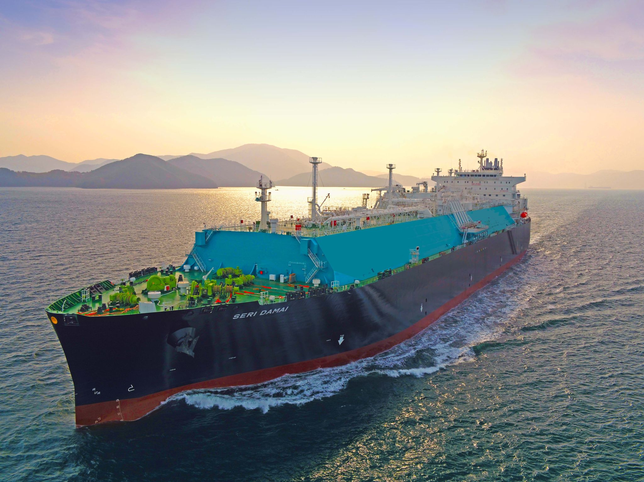 Malaysia's MISC takes delivery of LNG carrier duo chartered by ...