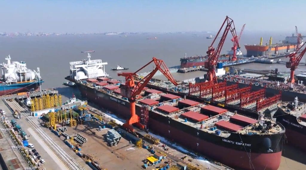 SWS launches two LNG-powered bulkers for Anglo American - LNG Prime