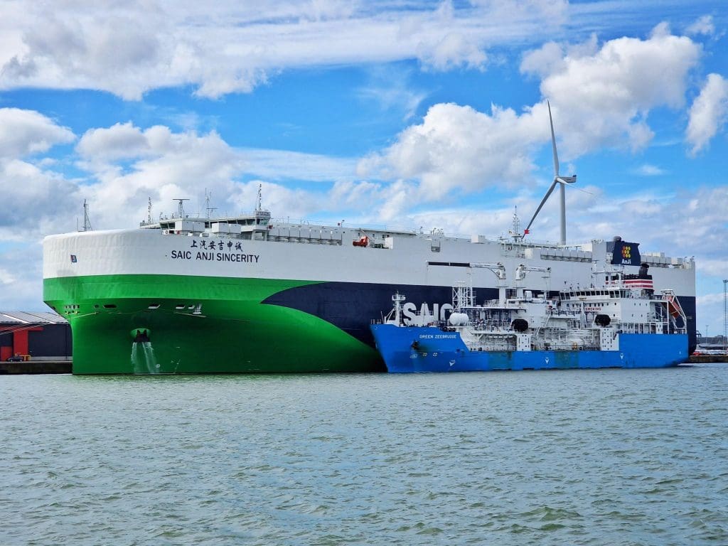 Shell expands LNG bunkering network with first Zeebrugge op - LNG Prime