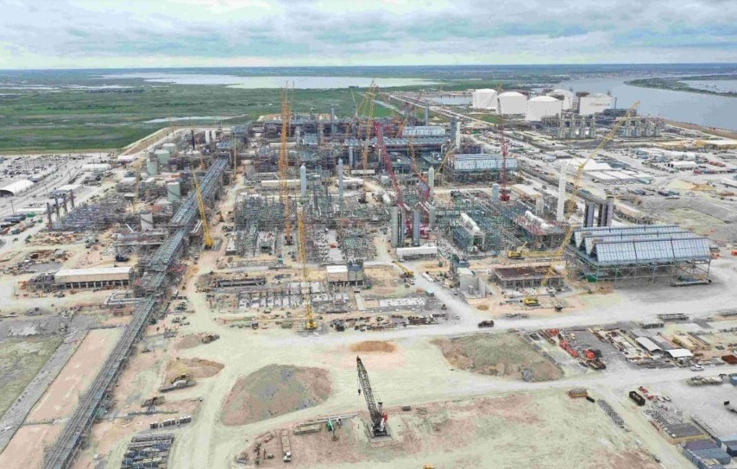 Golden Pass LNG contractor Zachry files for bankruptcy - LNG Prime
