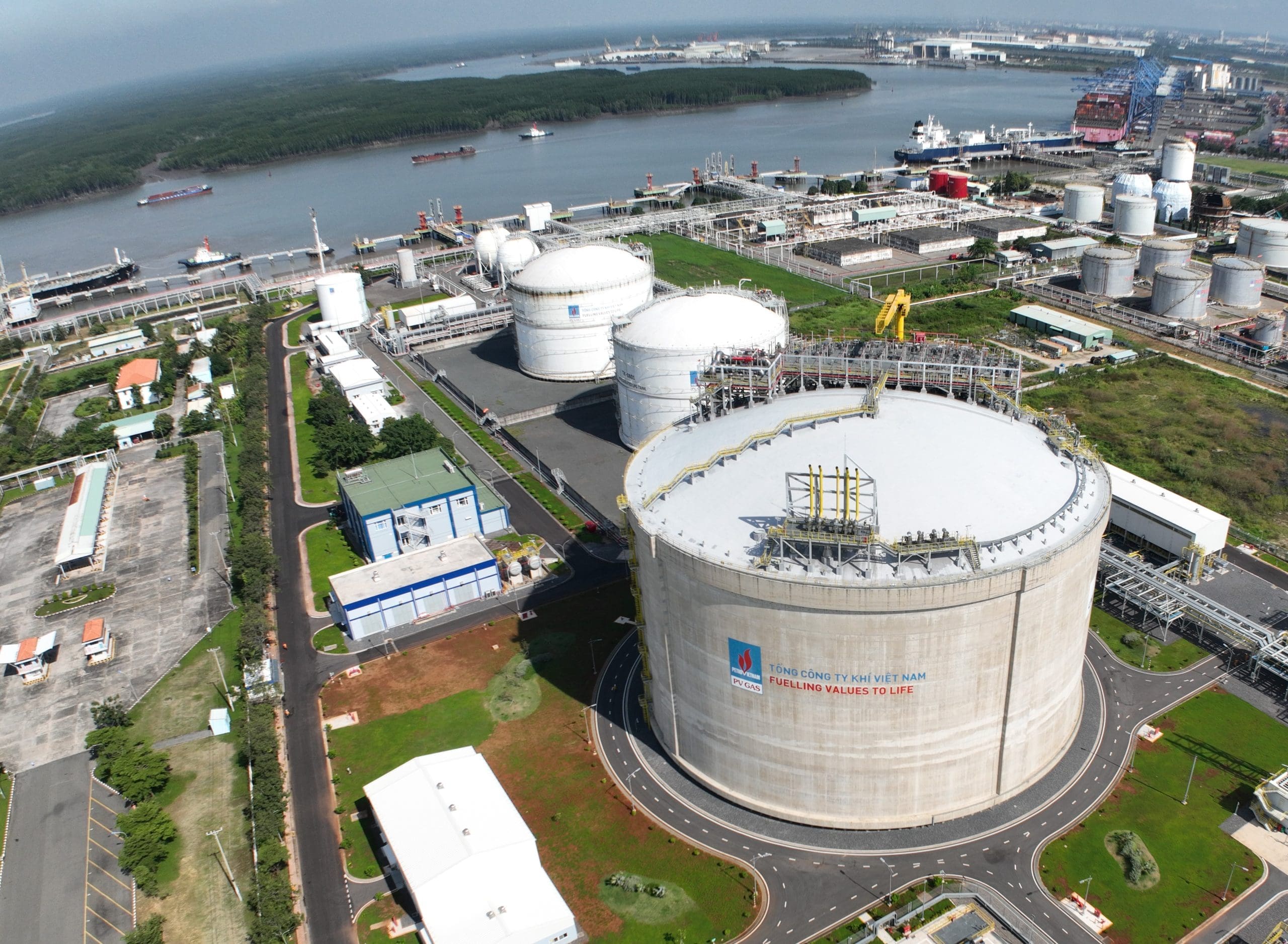 PetroVietnam Gas plans to deploy FSRU - LNG Prime