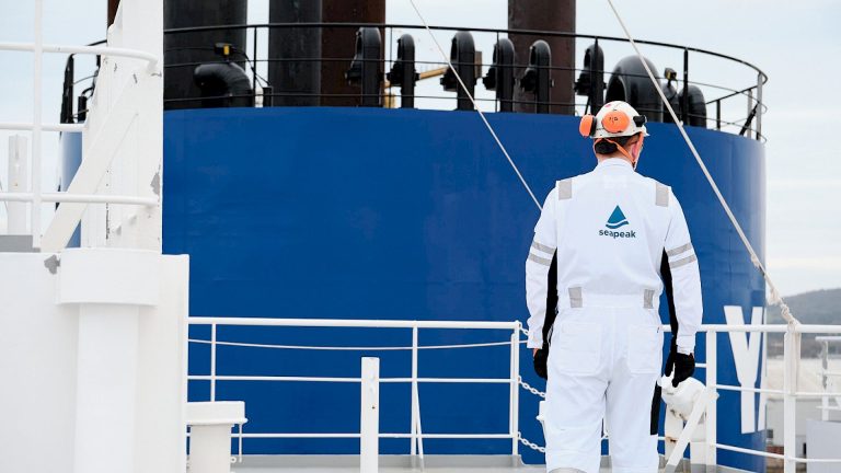 Seapeak inks sale and leaseback deals for newbuild LNG carriers - LNG Prime
